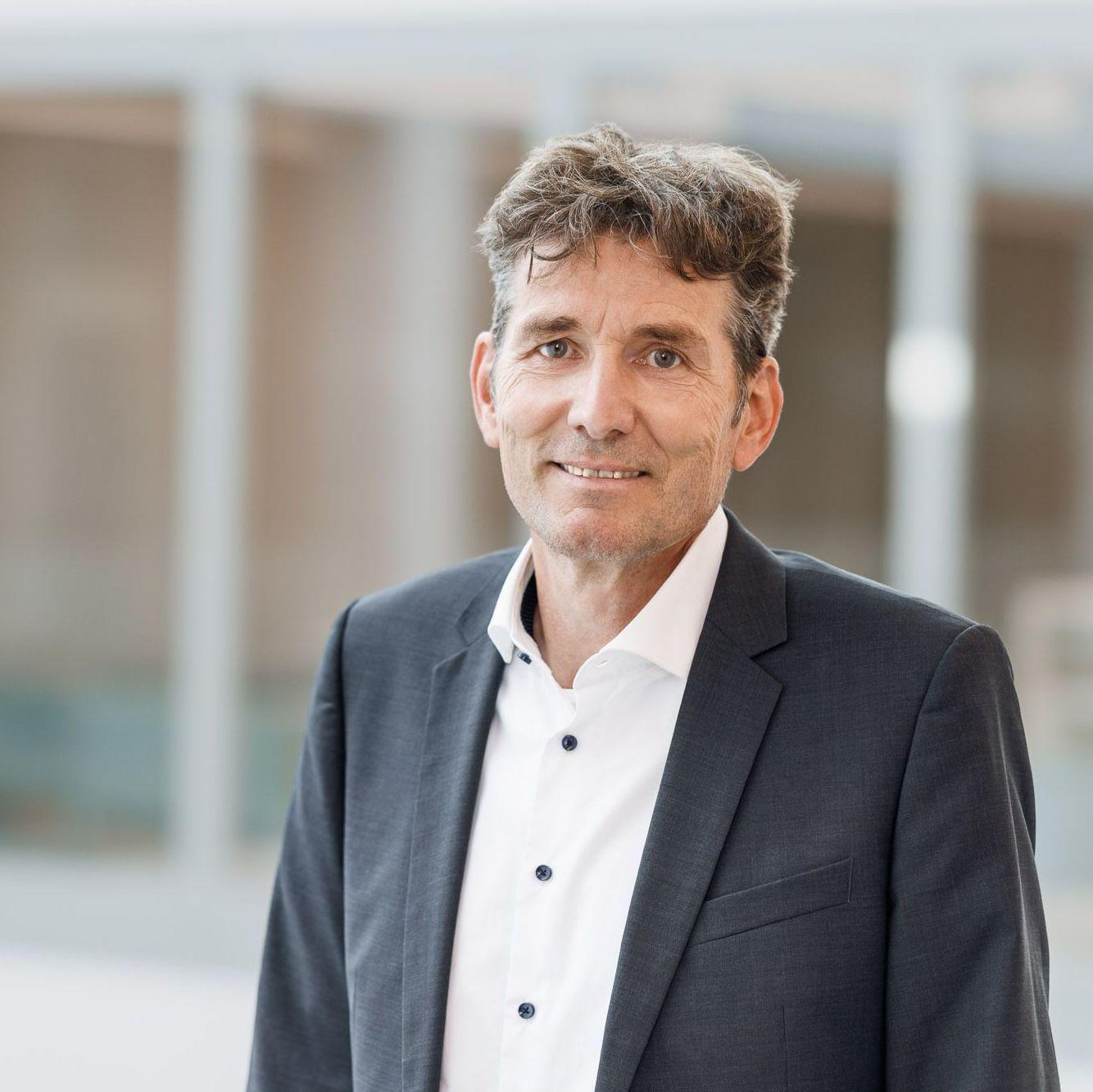 Prof. Dr. Thomas Will